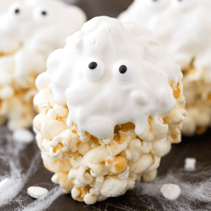 Ghost Popcorn Balls - easy halloween popcorn balls!