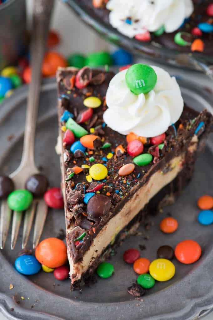 No Bake M&M Pie