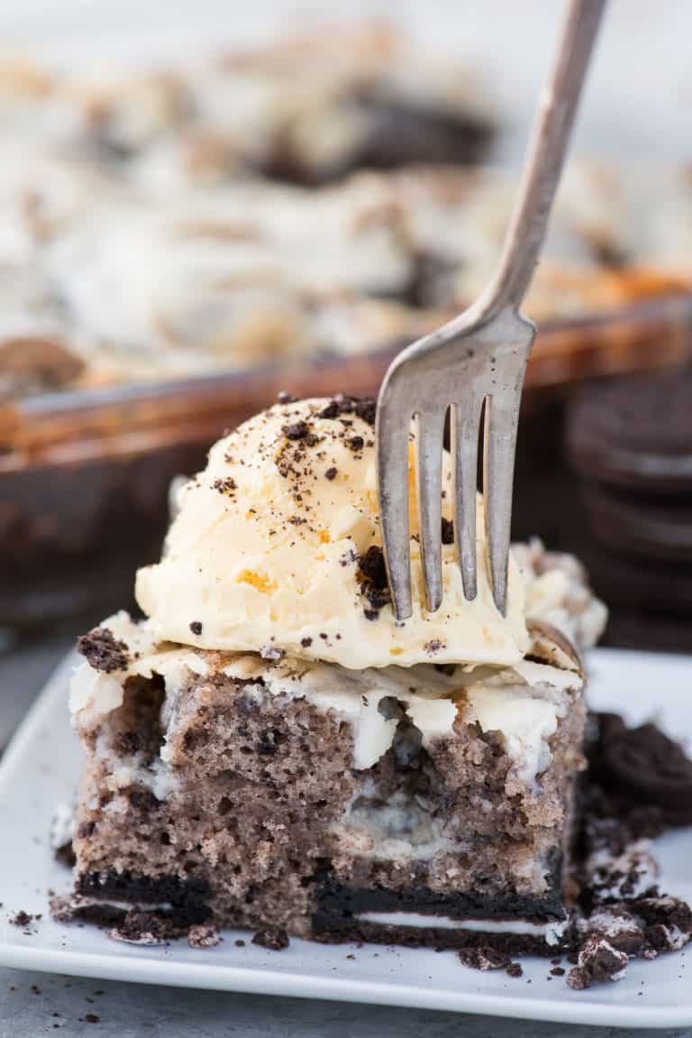 Oreo Earthquake Cake - frosting bakes into the cake!