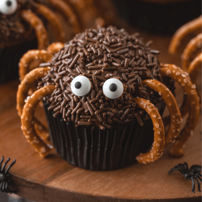 Easy Spider Cupcakes l The First Year Blog
