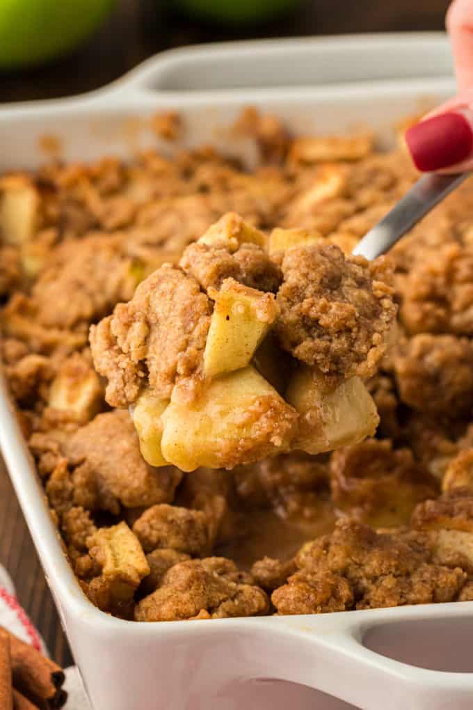 Simple Apple Crumble Recipe - The First Year